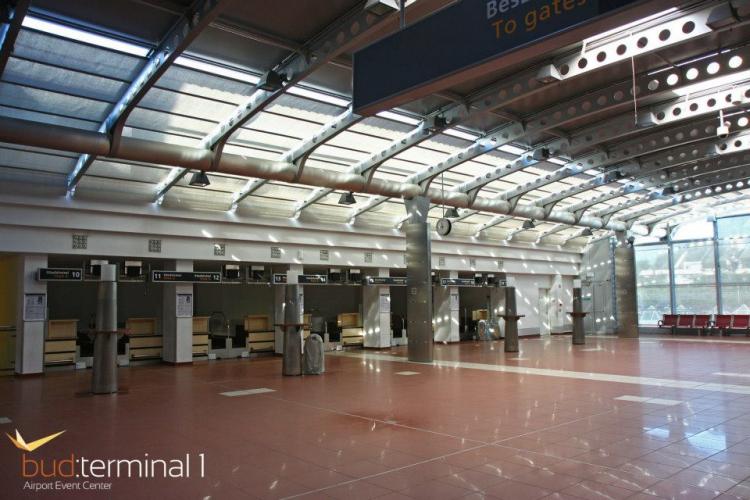 Terminal 1 Airport Event Center | Bourbon Catering